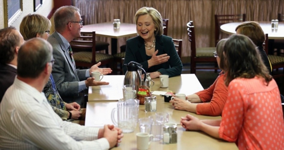 Hillary’s Iowa Visit Was Staged - The New American